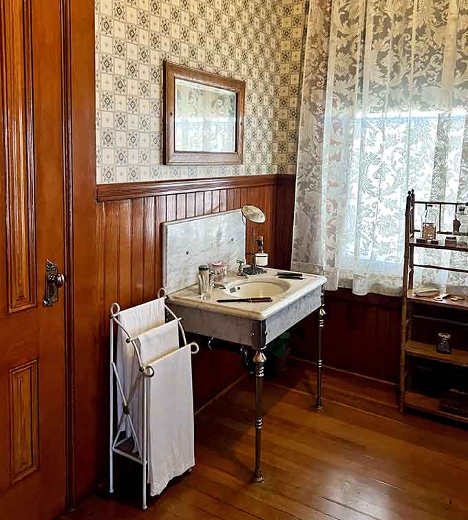 The elegant washstand proves that even basic hygiene was an opportunity for Victorian-era style and sophistication to shine.