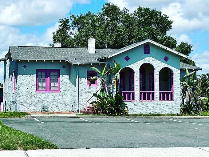 The Highlands Art League showcases local talent in a space that celebrates creativity and community connection.