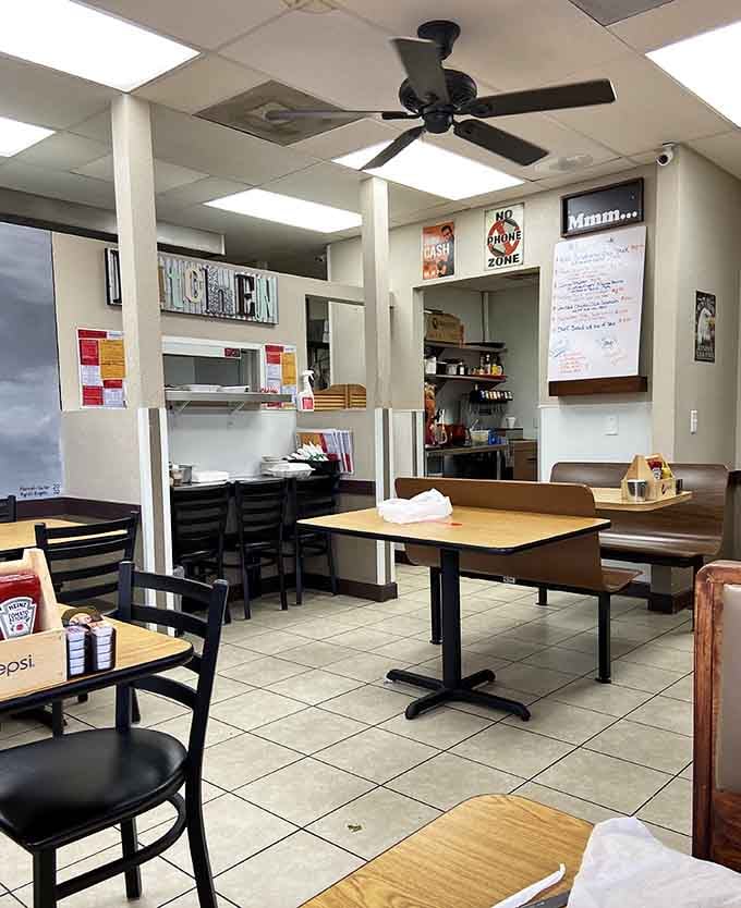 Spacious booths, ceiling fans, and that relaxed vibe where everyone feels like a regular from day one.