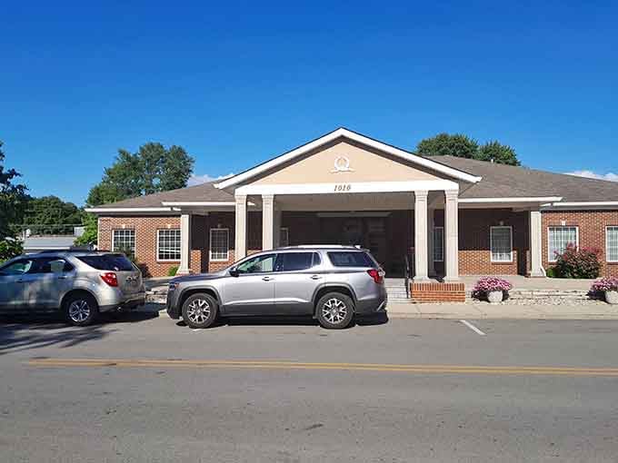 Anderson's Public Library proves that the best things in life really are free, including air conditioning and comfortable chairs.