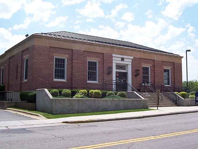 Even the post office maintains that classic small-town charm where everyone knows the postal workers' names.