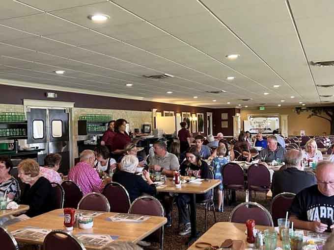 A full house of happy diners proves that word-of-mouth advertising still beats any marketing campaign money can buy.