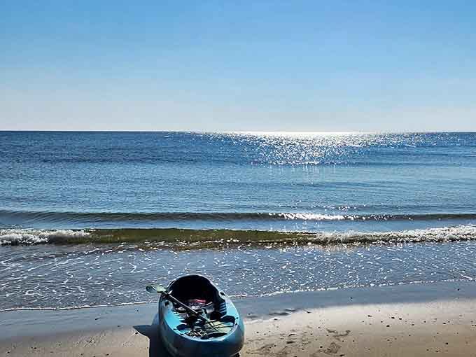 Launch a kayak here and you've got the whole bay as your personal playground, no reservations required.