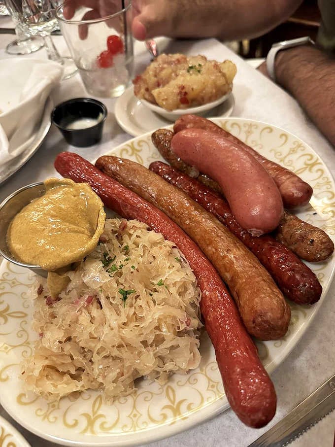 A sausage sampler that looks like the United Nations of German meats decided to have a party.