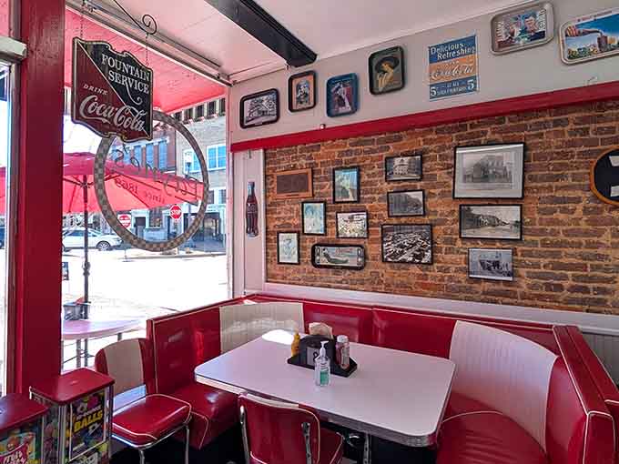 Red vinyl booths by the window where you can watch downtown Scottsboro while enjoying your sandwich&mdash;multitasking at its finest.