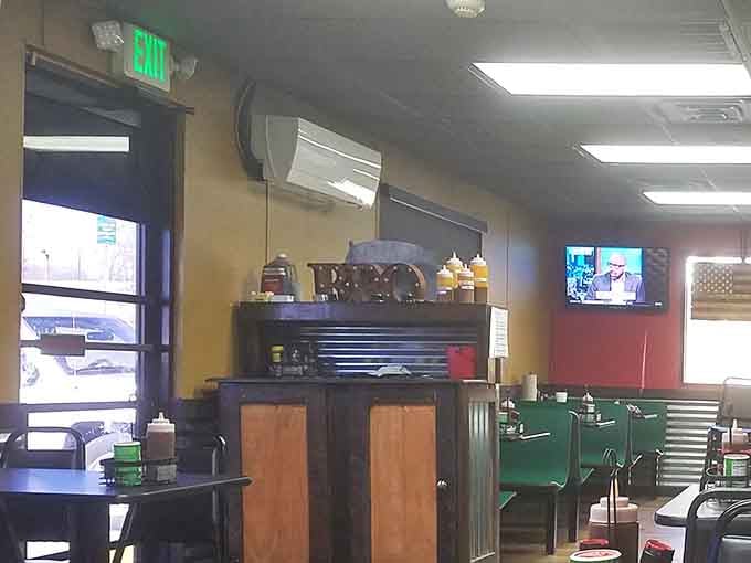 Looking back toward the entrance, you can see this place keeps things straightforward: order, eat, repeat as necessary.