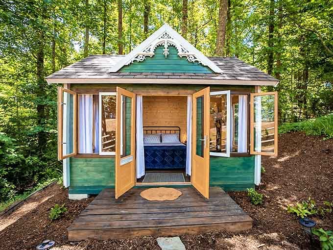 This adorable cottage looks like it wandered out of a fairy tale and decided to stay.