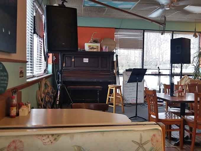 A piano in a seafood restaurant means someone here understands that dinner should occasionally come with a soundtrack.
