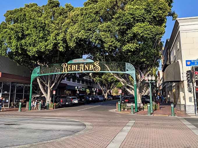 That welcoming arch over the street says "slow down, friend" better than any speed limit sign.
