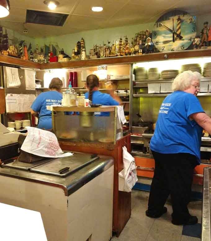The staff keeps everything running smoothly, serving up smiles alongside plates piled high with delicious comfort food.