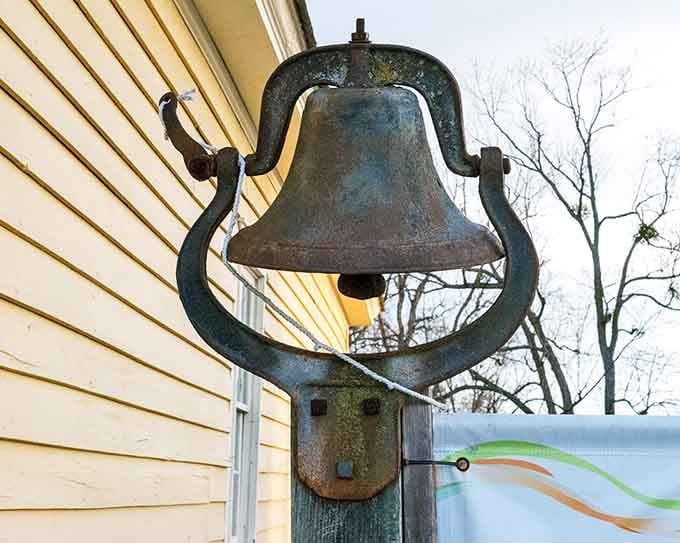 That little bell announced customers in an era when doorbells were still considered fancy future technology.