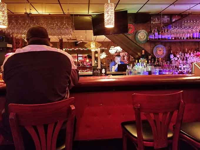 Pull up a stool at this classic bar where cocktails are serious business and conversation flows.