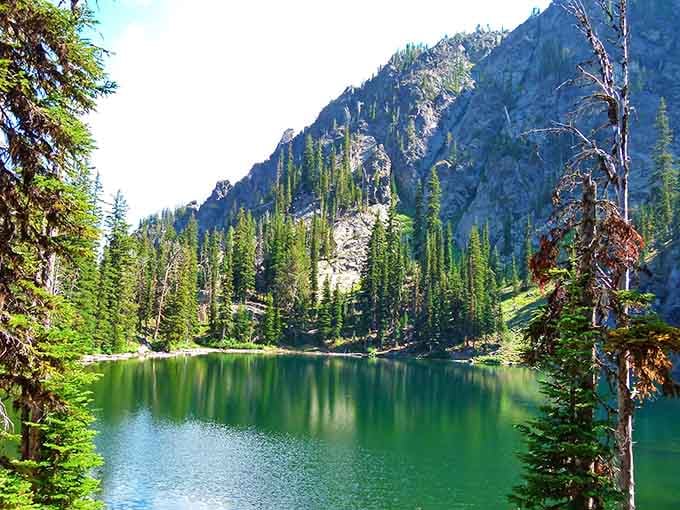 Alpine lakes nestled in the high country offer refreshment that no fancy spa could ever replicate.