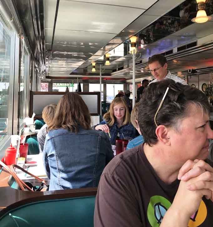 A packed diner means you've found something special, and these folks clearly know what's up with breakfast.