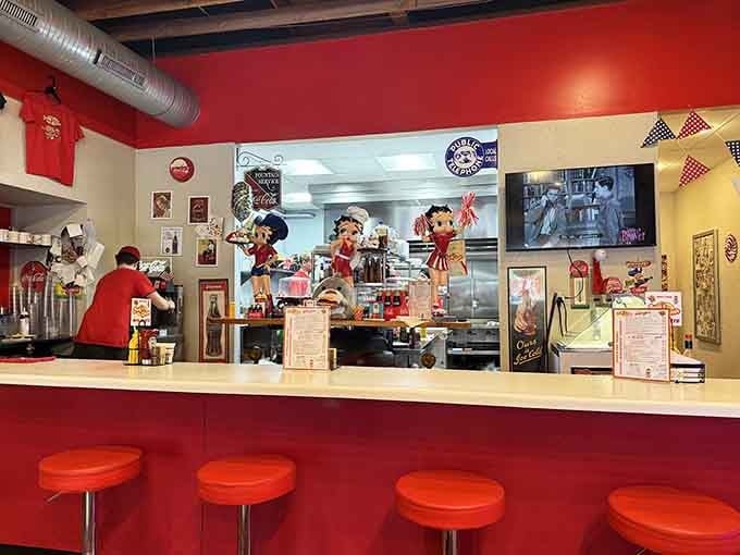 The counter seating offers front-row seats to the action, plus those stools spin for maximum nostalgic fun.