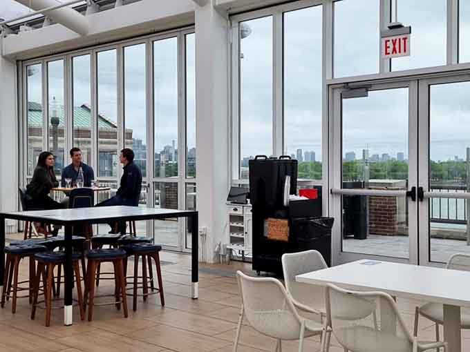 When your dining room comes with floor-to-ceiling views of the Chicago skyline, who needs wall art or fancy decorations?