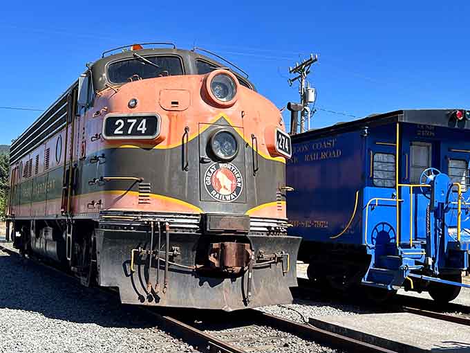 Great Northern's number 274 shows off its distinctive orange nose, ready to pull passengers along the beautiful bay route.