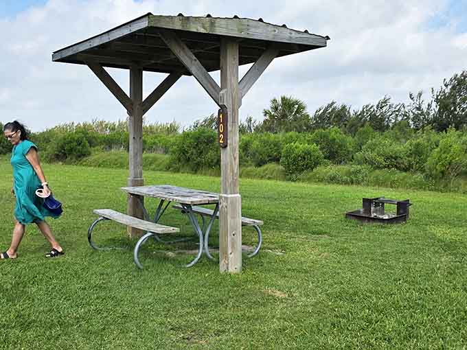 Picnic area offers the perfect spot to enjoy lunch with a side of mountain air and peace.