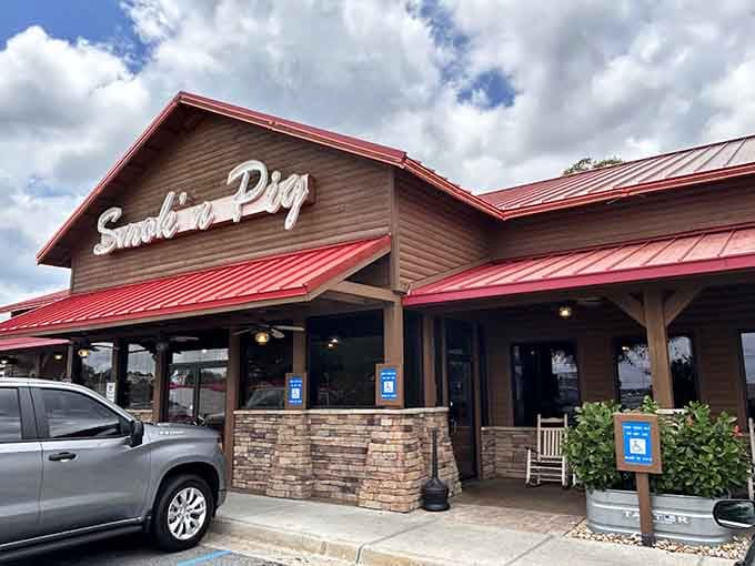 Smok'n Pig knows Southern barbecue, and your wallet knows relief when quality food doesn't require a payment plan.