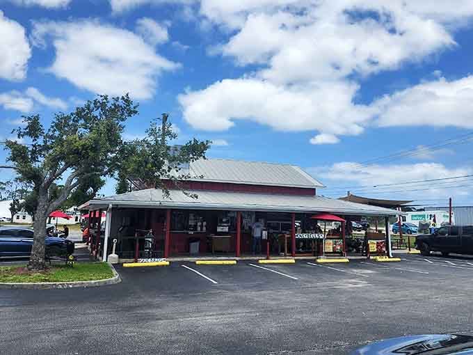 From this angle, Al's Red Barn Grill looks like exactly what it is: an honest restaurant serving honest food.