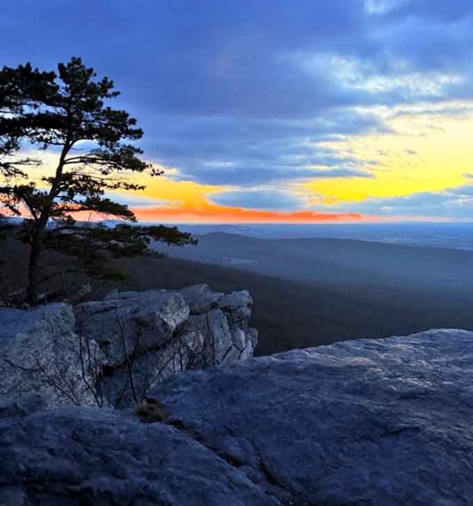 Sunset from Annapolis Rock paints the sky in colors that no filter could ever hope to improve.