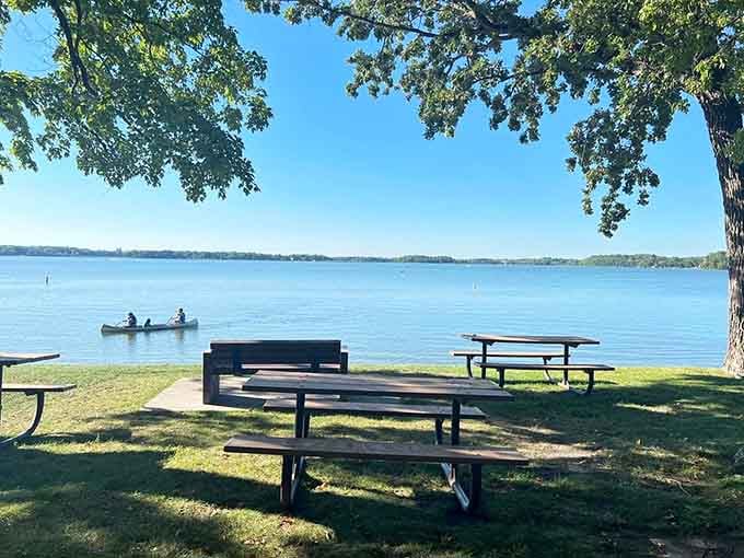 Picnic spots overlooking the lake where even gas station sandwiches taste gourmet when served with this kind of stunning view.
