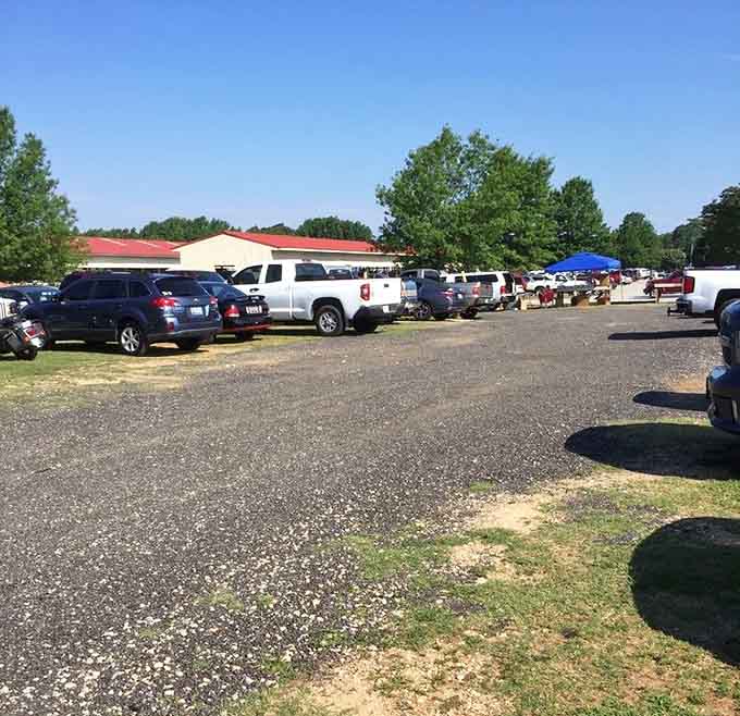 That packed parking lot tells you everything you need to know about this place's popularity.