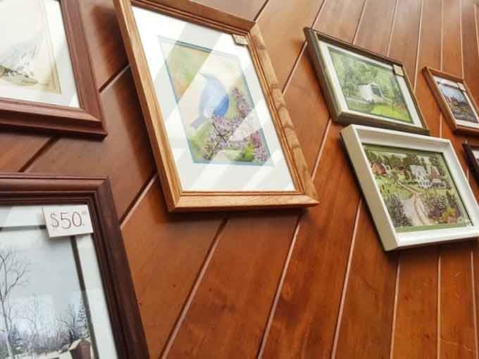 Local artwork adorning the walls adds character and gives you something to discuss between bites.