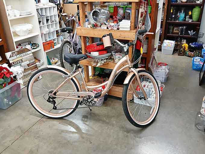 A vintage cruiser bike that's ready to make every ride feel like a summer afternoon.