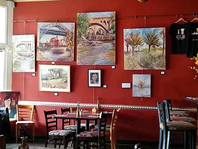 Local artists get wall space while diners get eye candy, creating a gallery you can actually enjoy over eggs.