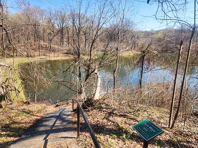 Stone steps lead you down to waterside tranquility, where Audubon himself might have sketched his feathered subjects centuries ago.