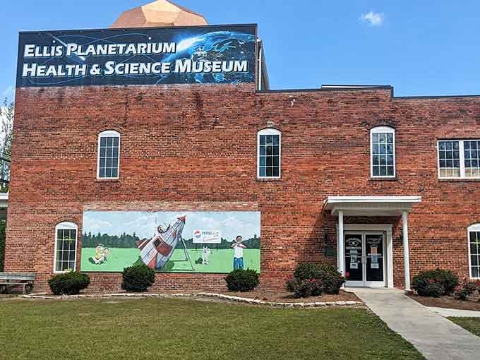 Ellis Planetarium brings the cosmos down to earth, proving small towns can reach for the stars too.