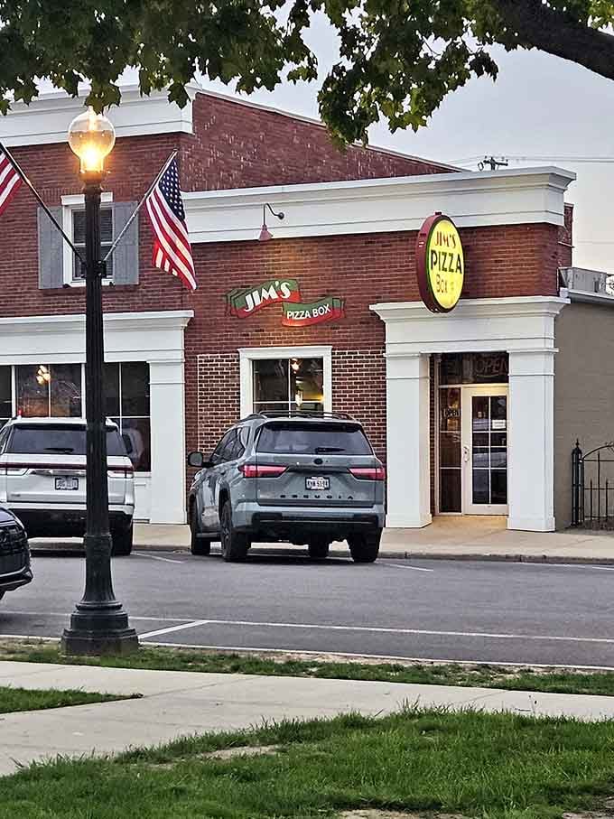 Jim's Pizza Box proves that great pizza doesn't need fancy digs, just a corner spot and recipes that keep locals coming back.Jim's Pizza Box proves that great pizza doesn't need fancy digs, just a corner spot and recipes that keep locals coming back.
