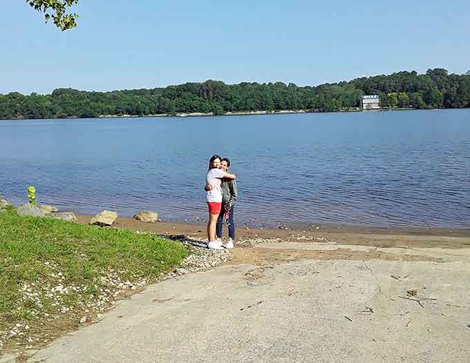 Making memories that'll last longer than the sunscreen&mdash;this is what summer's all about.