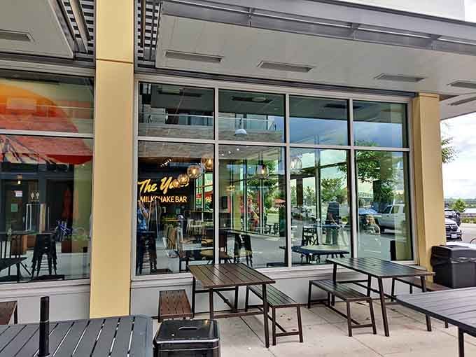 Outdoor picnic tables invite you to enjoy your towering creation al fresco, weather permitting, of course.