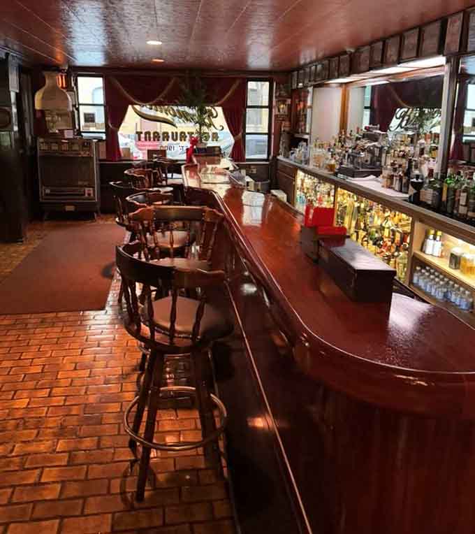 The classic bar area where you can enjoy a pre-dinner cocktail while contemplating your delicious upcoming food decisions.