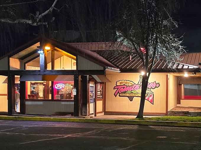 Tomato Bros lights up the evening, promising comfort food that won't judge your elastic waistband choices or dietary indiscretions.