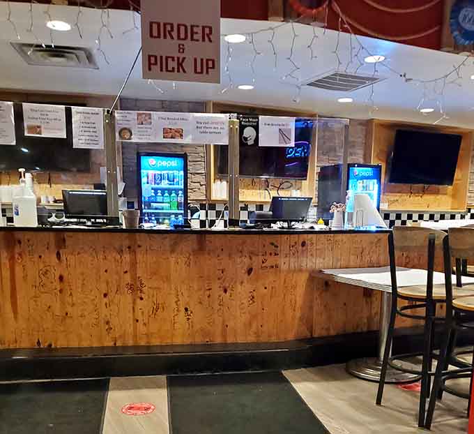 Order at the counter, then settle in while the kitchen works its magic on your customized seafood selection.