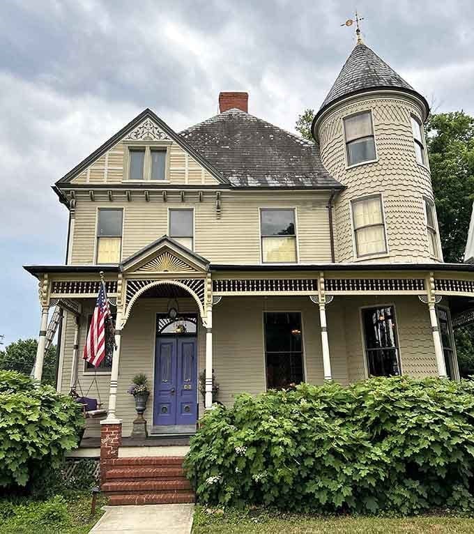 Victorian home with turret and gingerbread trim that makes your suburban ranch house feel suddenly very boring indeed.
