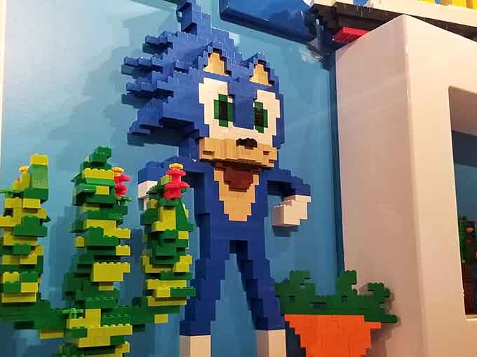 Sonic speeds through his LEGO universe, bringing video game nostalgia to life one brick at a time.