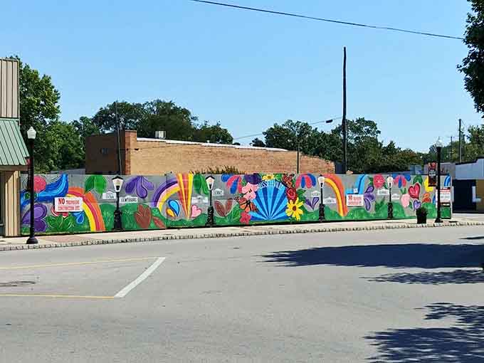 Local murals add splashes of color that brighten the community without requiring admission fees to enjoy.