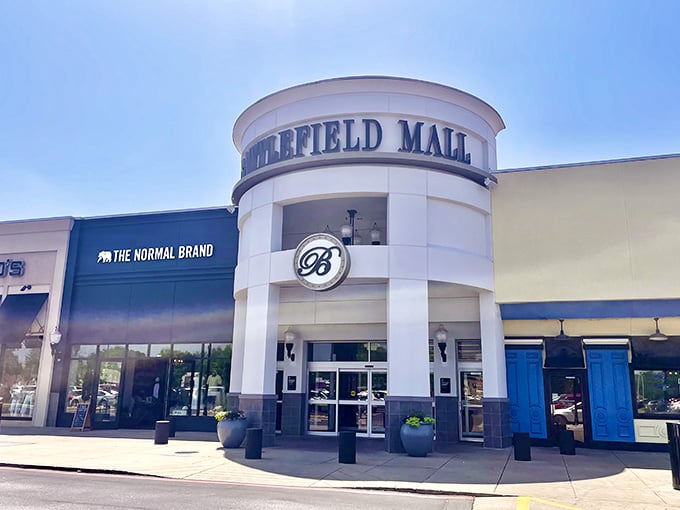 Battlefield Mall keeps Springfield's retail scene strong, proving that great shopping doesn't require a big-city zip code.