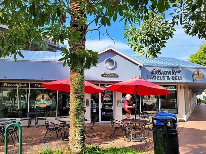 Broadway Bagels proves that even paradise needs a proper breakfast spot with outdoor seating and carbs worth waking up for.
