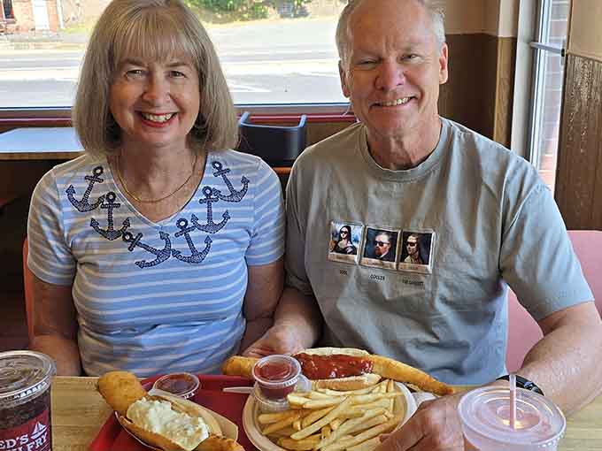 Happy faces tell you everything you need to know about a meal well-chosen and a restaurant worth returning to.