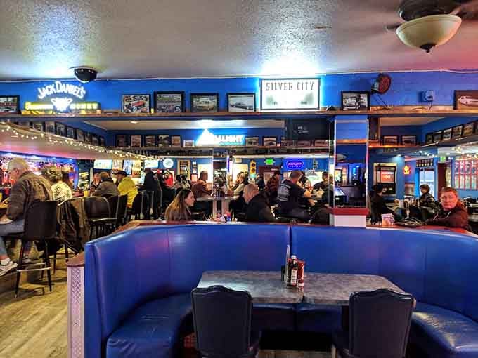 A packed house of happy diners proves this garage-themed concept is firing on all cylinders, pun absolutely intended here.