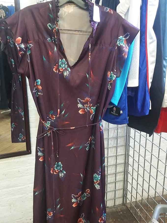 This floral dress is giving "garden party meets art gallery opening" vibes, and the price tag won't hurt.