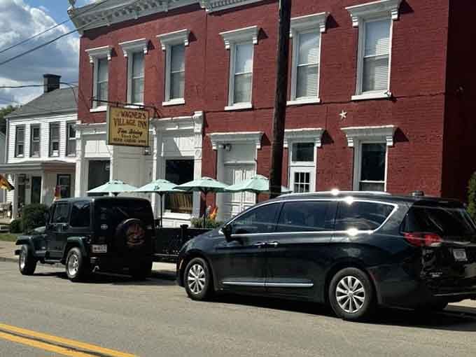 When the parking lot is this full on a random weekday, you know the locals have spoken and the verdict is delicious.