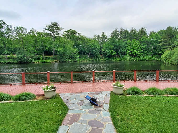This lakeside deck offers front-row seats to reflections that double the surrounding natural beauty.