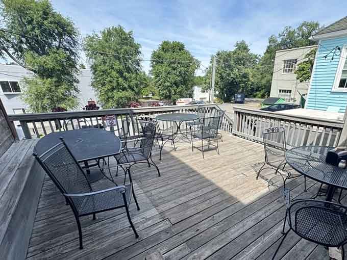 When the weather cooperates, this outdoor deck becomes the ideal spot for pizza and mountain air.