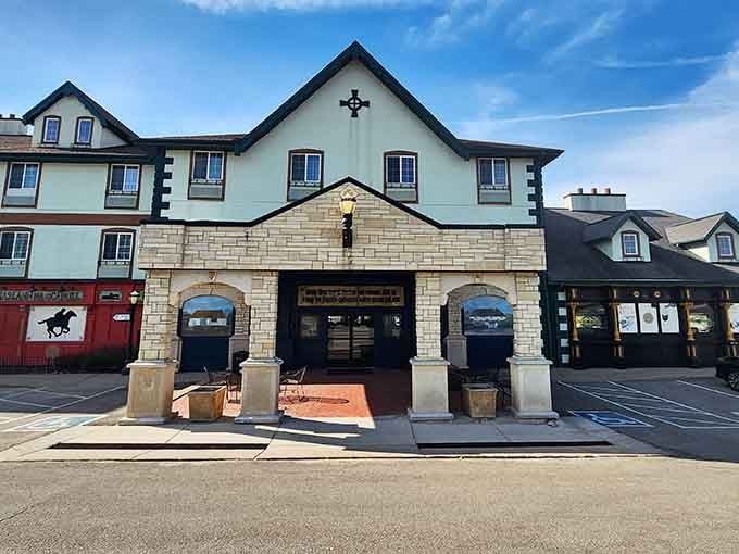 Irish Cottage Inn brings a touch of the Emerald Isle to Illinois, because why not mix your European fantasies?